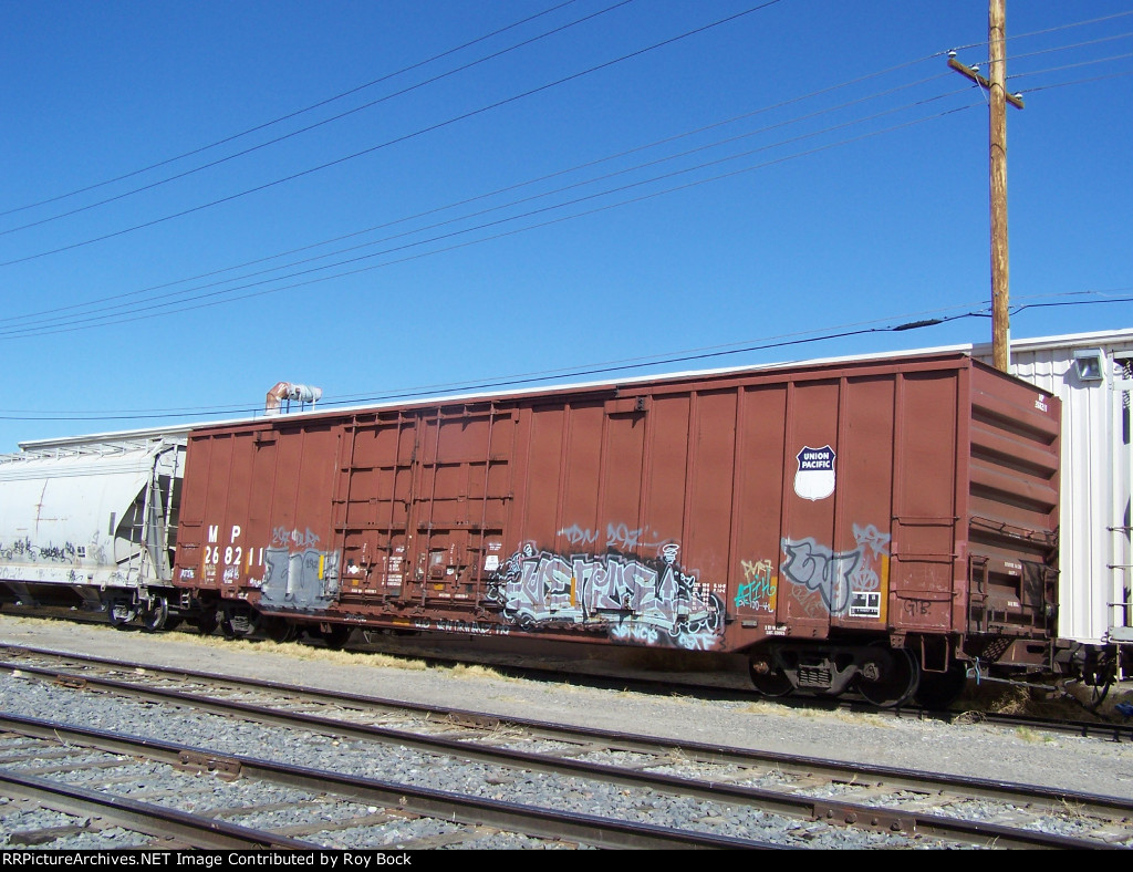 a UP MP MoPac boxcar awaiting its load